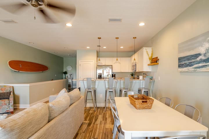 Golf Cart, Family Friendly, Walkable - Destin, FL