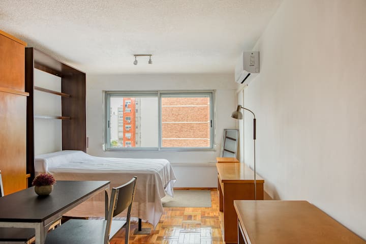 Monoambiente Equipado En Zona Residencial - Montevideo