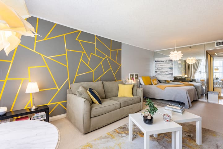 Gorgeous Condo To Share. Walk To The Beach. - Miami Beach, FL