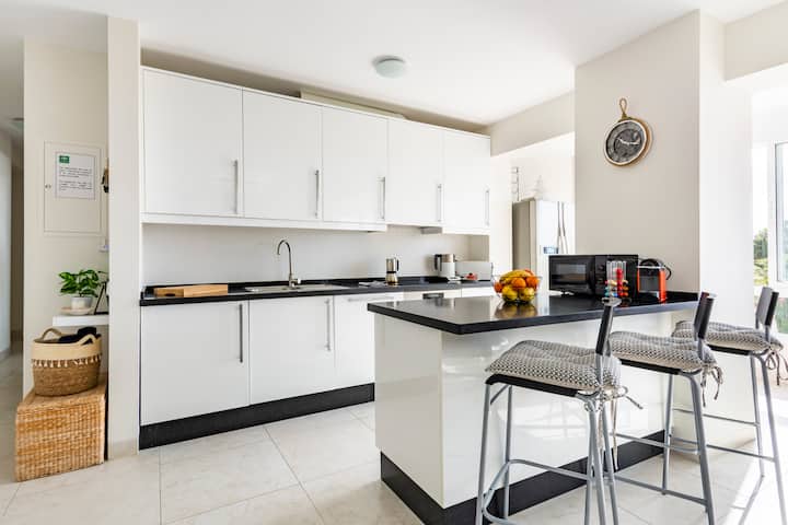 Apartamento En Marbella Con Vistas Al Mar - Marbella