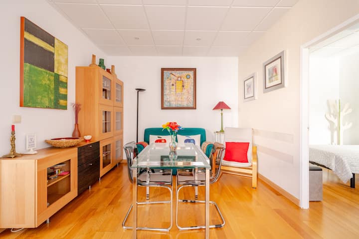 Confortable Bien Situado Apartamento Con Terraza - Sewilla