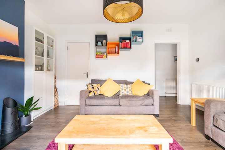 Peaceful Flat With Easy Access To City Centre - Edinburgh, UK