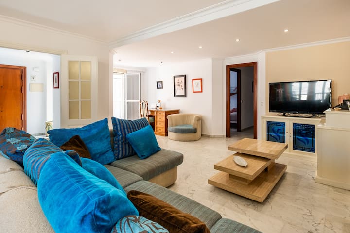 Precioso Apartamento Con Patio - Málaga