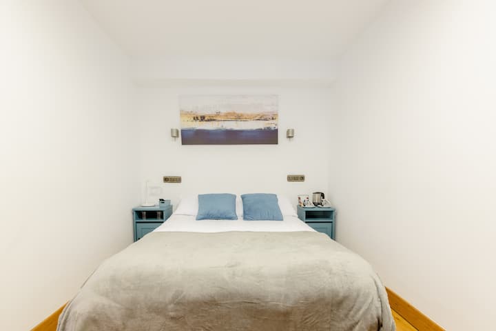 Coqueta Habitación En El Centro De San Sebastián - San Sebastián