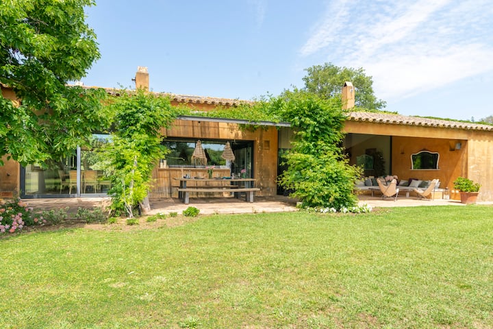 Costa Brava Gem: Large Stylish Villa,pool & Garden - Llafranc
