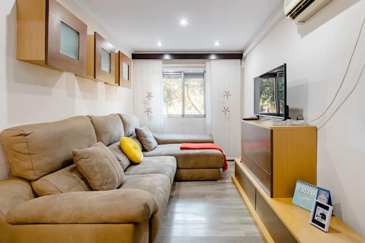 Tu Hogar Confortable  Y Familiar - Valencia