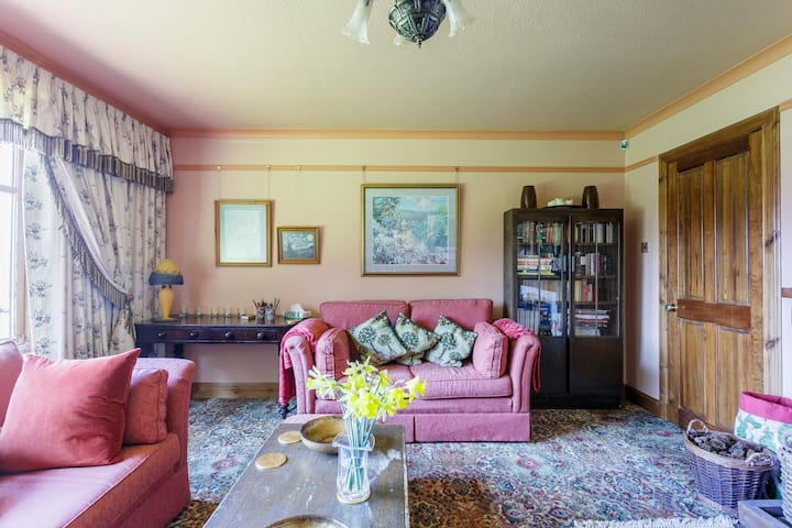 Lodge At Dunnottar B&b, King Bed Suite, Stonehaven - Stonehaven