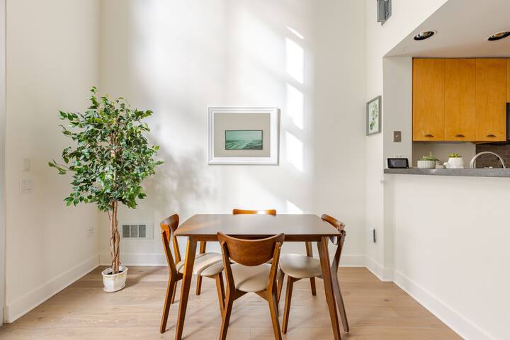 Exquisite North Beach 2 Bedrooms Condo With Patio - San Francisco