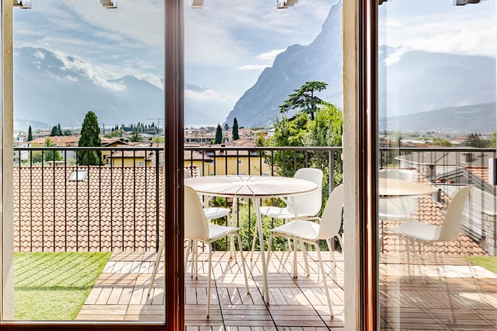 Charming Apartment With Lake View, Riva Del Garda - Riva del Garda