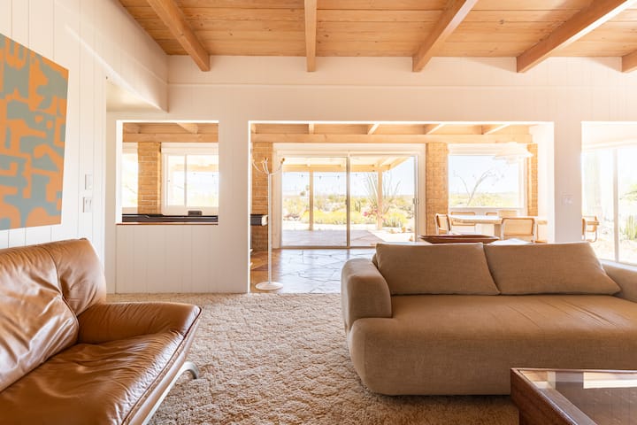 Mid-century Desert Retreat - Borrego Springs, CA