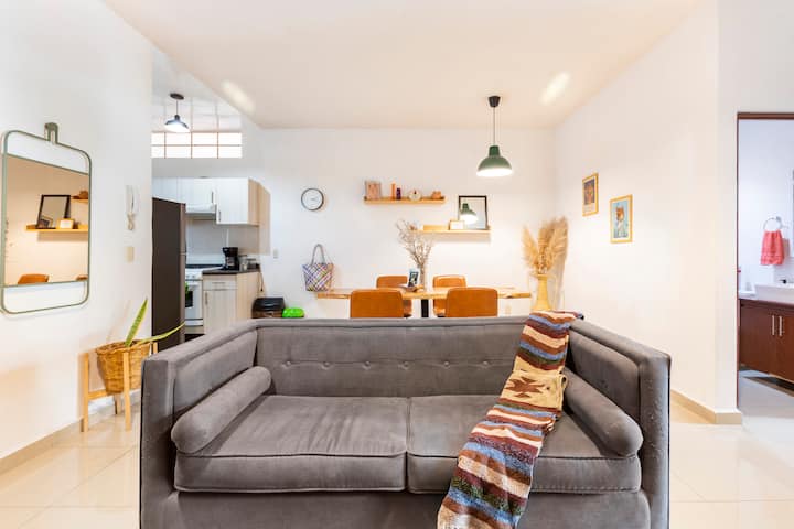 Spacious & Cozy Apartment With Balcony In Condesa - Benito Juarez