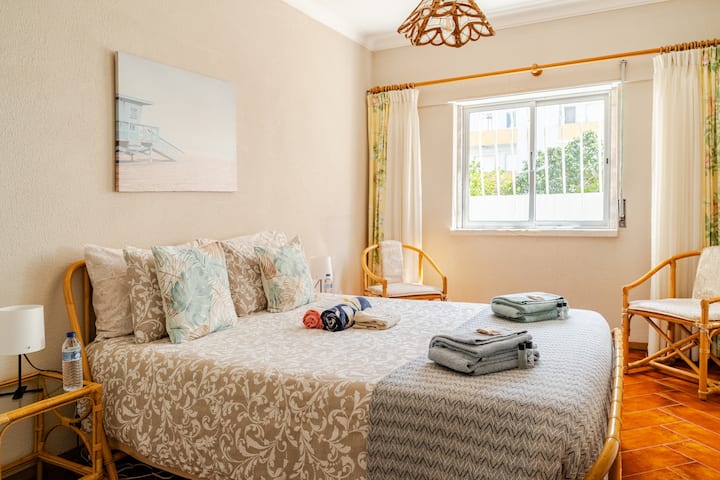 Caparicasunhouse - Almada