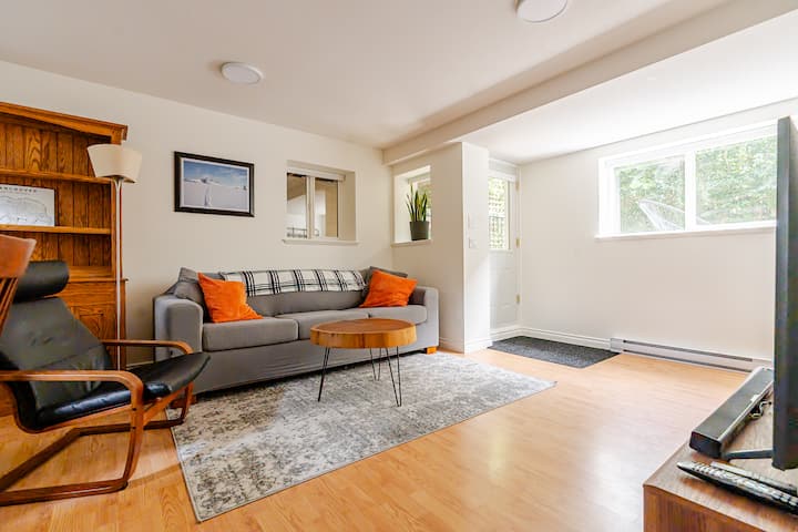 Main Street Retreat - Vancouver