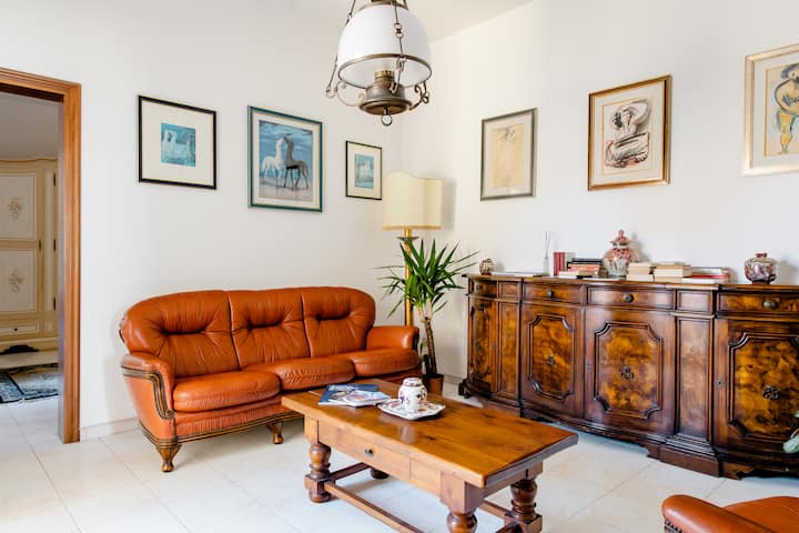 B&b "Maison Rosetta" 2 Letti Bagno Privato Esterno - Nuoro