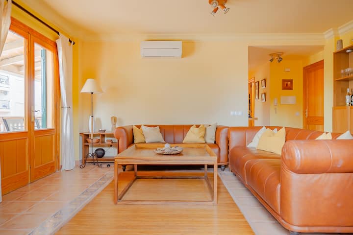 Lovely Mallorca Home★ Near Beach☆ Massive Balcony - Can Picafort