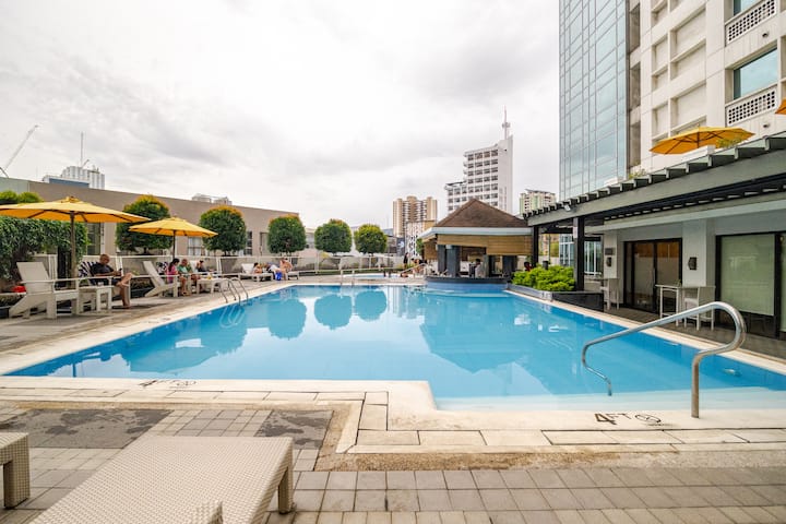 Grand Cenia Quest Hotel Cebu 1br 100mbps + Parking - Cebu