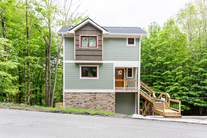 Heart Of The Mountain: Tranquility And Nature - Banner Elk, NC