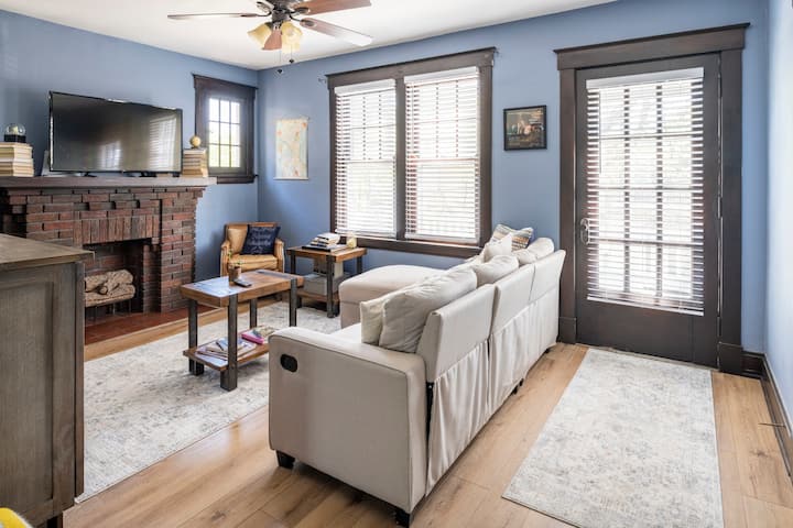 Apt 2 Cozy Classic, Keurig, Oakley Hyde Pk - Cincinnati
