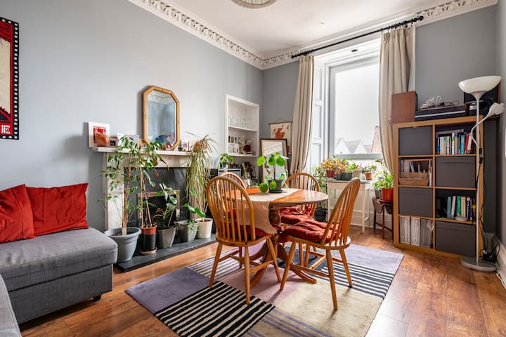 Cozy Bedroom (Very Central) - Edinburgh
