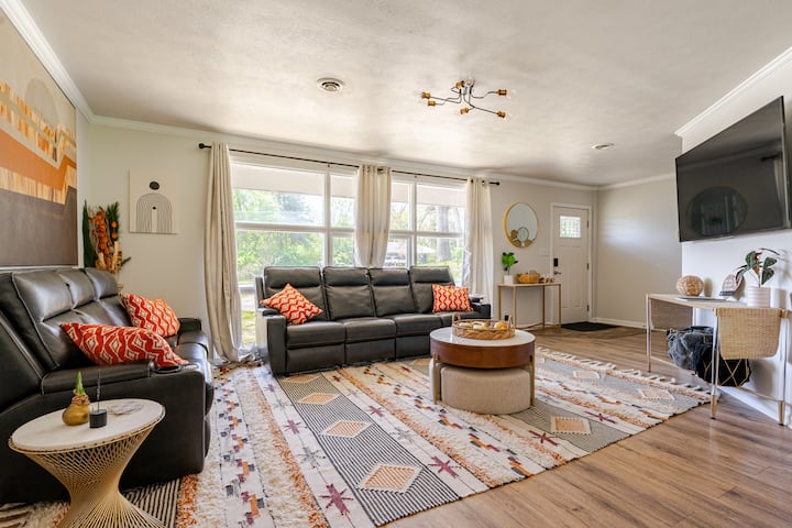 Edison Retreat- Steps To Notre Dame! - South Bend, IN