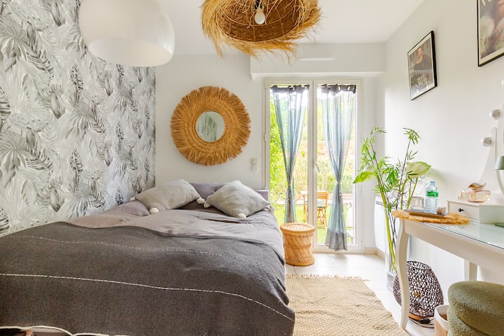 Chambre Dbl Avec Jardin - Accès Piscine - Parking - Antibes