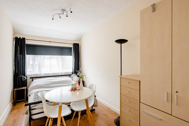 Bedroom B With Parking - Maldon