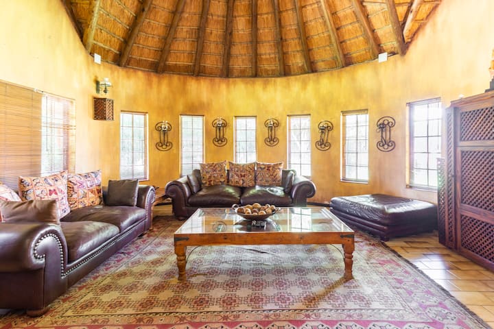 Belvedere Nomad Boutique Lodge - Midrand