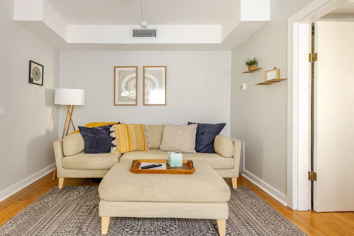 Lil’ Abbottry - 1/1 Apt - 5 Min Walk To City Gates - St. Augustine, FL