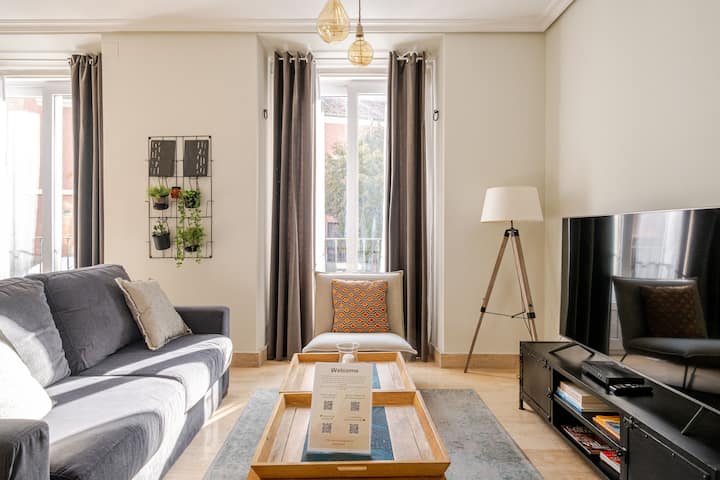 Modern & Stylish Apt Plz Mayor/la Latina - Madrid