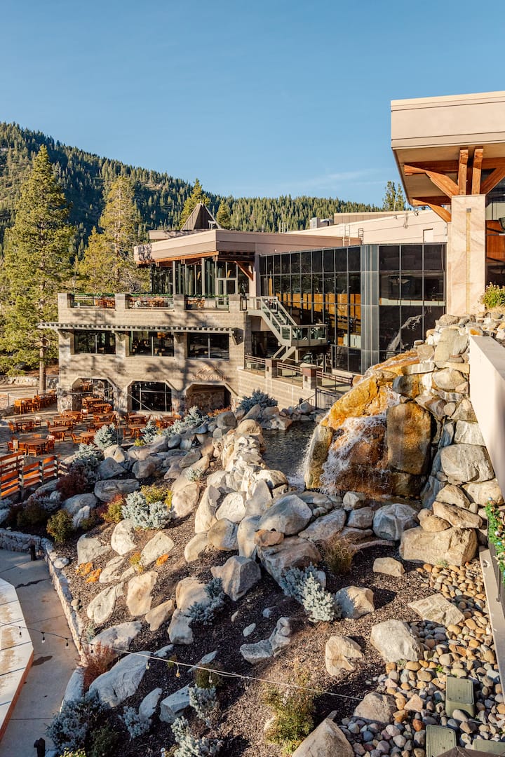 Modern & Comfy Resort Gem: Ski-golf-gym-spa1 - Olympic Valley, CA