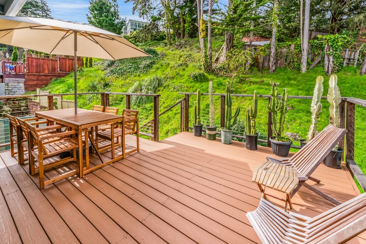 Mcm Hillside Home | 15 Mins To Sf | Pet Friendly - Pacífica, CA