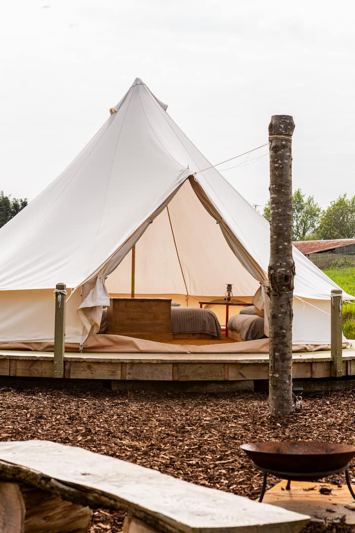 Lakeside Bell Tent - Dorset