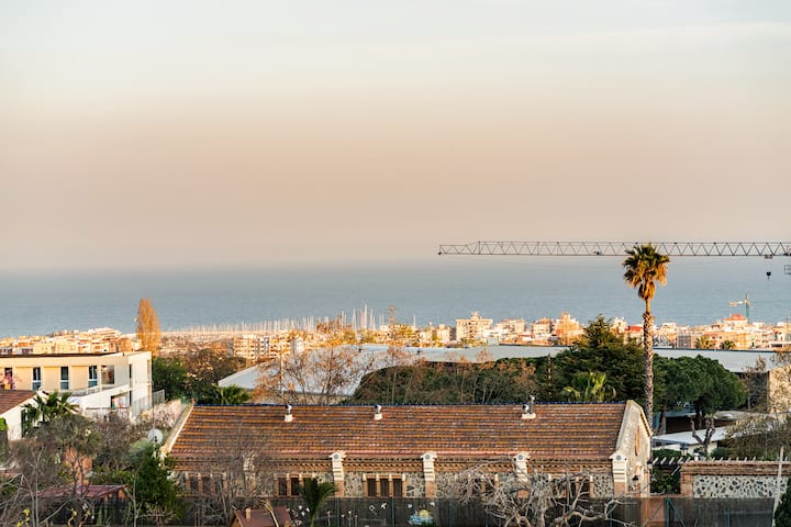 Very Close To Barcelona Center, Relaxing Sea Views - Argentona