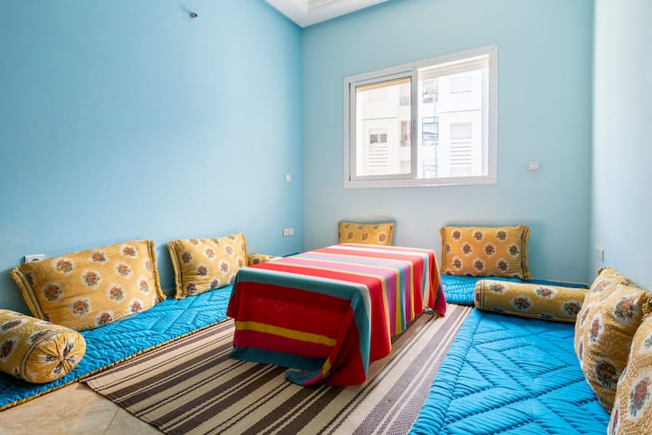 Supperbe Appartement Dans Une Residence Familliale - Rabat