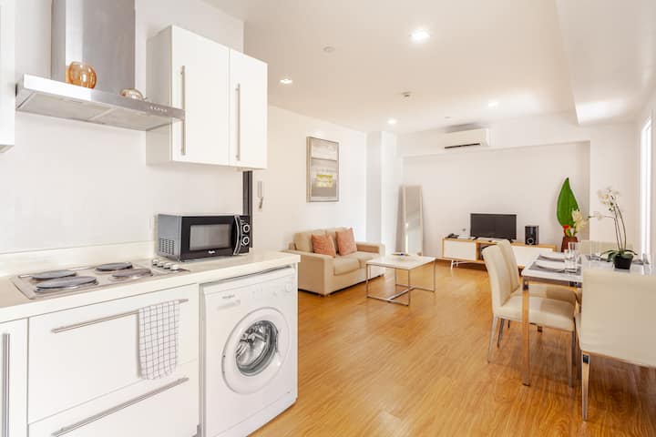 2-br Apartment W/ A Washer Near Makati City - Manila