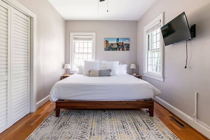 Chevy Chase-rupp/kroger Field-pet Friendly W/fence - レキシントン, KY