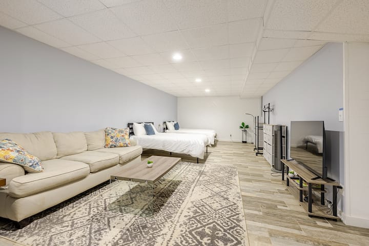 Large Private Studio Basement - By Gas South! - Lawrenceville, GA