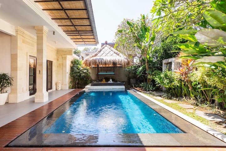 New Listing Peaceful And Private Gardenia Villa. - Sanur
