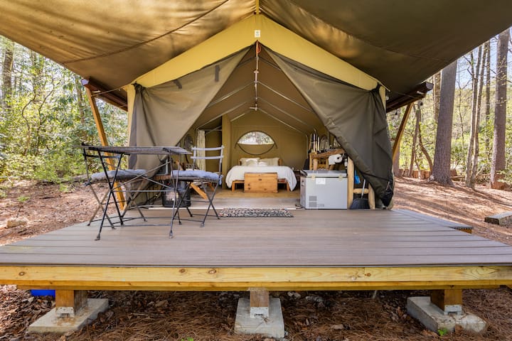 Off-grid Glamping • No Wifi, Just Nature - Cashiers, NC