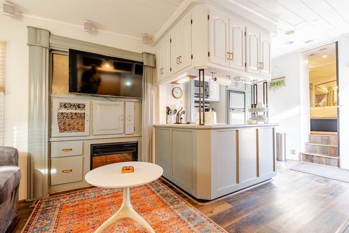 Delighful 1 Bedroom Camper/rv In Saint-george Utah - St. George, UT