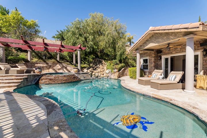 Adorable- Entire Guest House With Pool & Hot Tub! - Simi Valley, CA