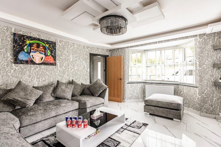 Supreme Luxury - Hideaway - Bradford