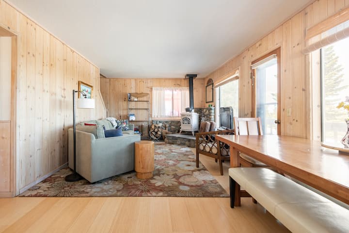 Private Room - View Ski Chalet! - Truckee, CA