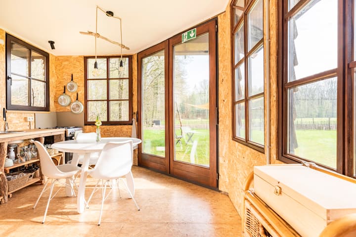 "Parel" In The Forest Near Horses - Malle