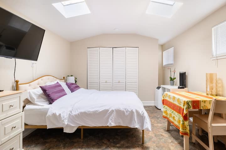 Adorable Guess House Studio - Fairfax, CA