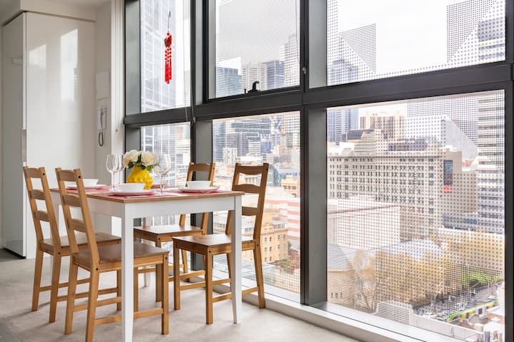 Melbourne Cbd Bright 2br Freetram Netfilx - Melbourne