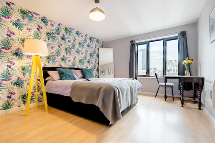 Great Double In Fantastic City Centre Location - Birmingham