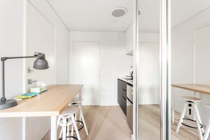 Summer Studio - Perth