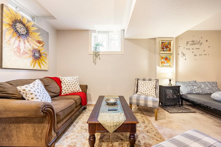 Beautiful Credit Valley Lower Apartment Sep. Entry - Brampton