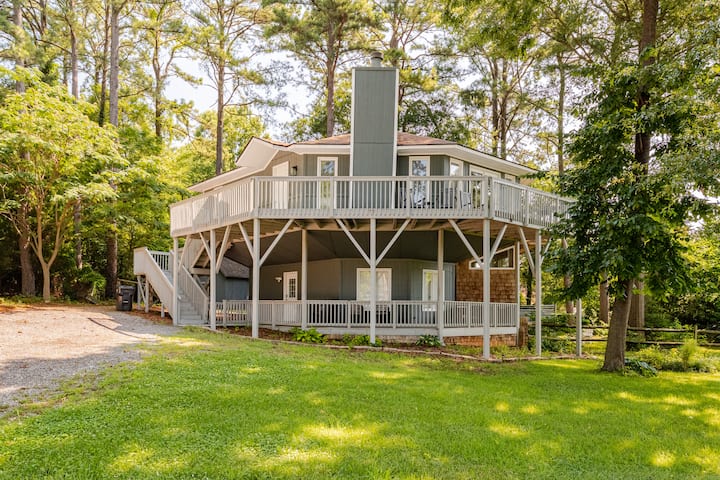 Octagon House With Lakeside View - Lake Norman